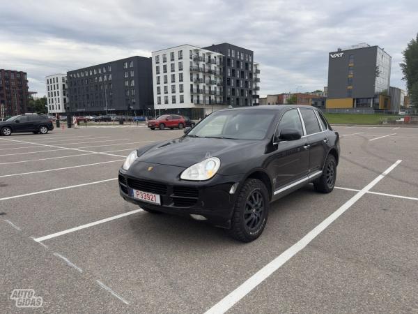 Porsche Cayenne 2005 in Vilnius, with an engine capacity of 3.20 L and mileage of 330 thousand km for 5500 €, photo 1 on AUTOMOTO.COM.LV
