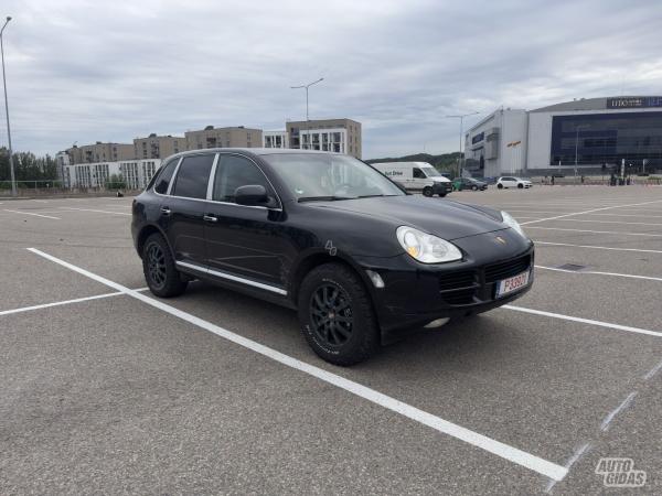Porsche Cayenne 2005 in Vilnius, with an engine capacity of 3.20 L and mileage of 330 thousand km for 5500 €, photo 2 on AUTOMOTO.COM.LV