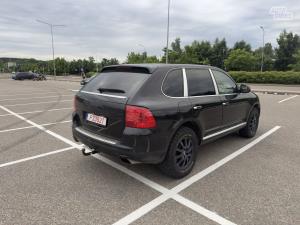 Porsche Cayenne 2005 in Vilnius, with an engine capacity of 3.20 L and mileage of 330 thousand km for 5500 €, photo 4 on AUTOMOTO.COM.LV