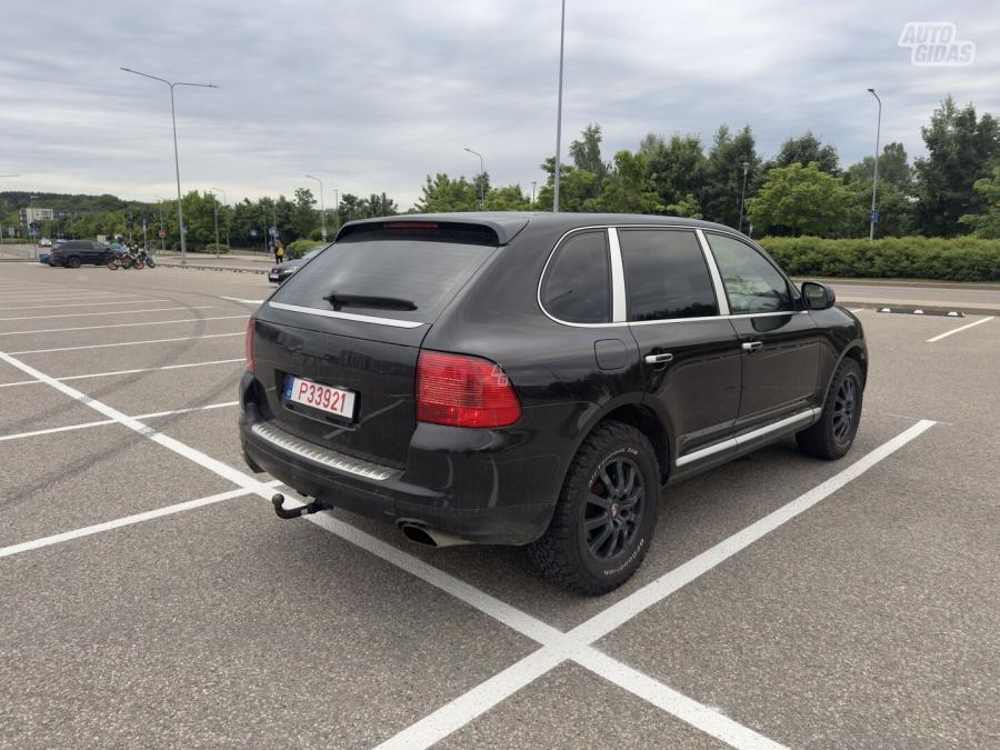 Porsche Cayenne 2005 in Vilnius, with an engine capacity of 3.20 L and mileage of 330 thousand km for 5500 €, photo 4 on AUTOMOTO.COM.LV