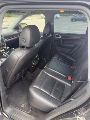 Porsche Cayenne 2005 in Vilnius, with an engine capacity of 3.20 L and mileage of 330 thousand km for 5500 €, photo 8 on AUTOMOTO.COM.LV