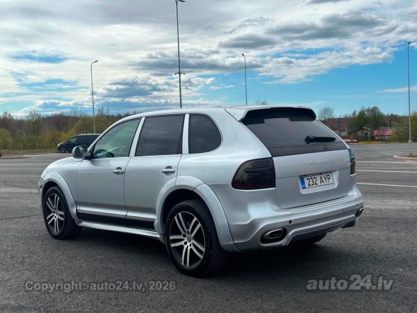 Porsche Cayenne 2007 in Narva, with an engine capacity of 4.80 L and mileage of 350 thousand km for 3500 €, photo 3 on AUTOMOTO.COM.LV