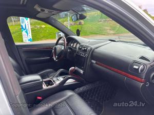 Porsche Cayenne 2007 in Narva, with an engine capacity of 4.80 L and mileage of 350 thousand km for 3500 €, photo 7 on AUTOMOTO.COM.LV