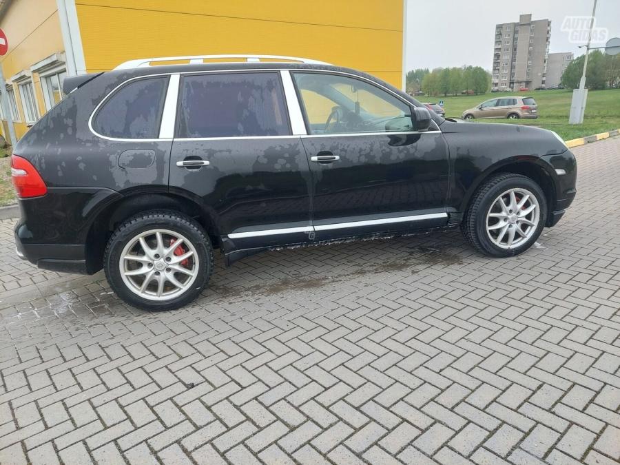 Porsche Cayenne 2007 in Elektrenai, with an engine capacity of 3.60 L and mileage of 236 thousand km for 6500 €, photo 5 on AUTOMOTO.COM.LV