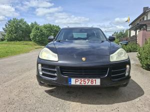Porsche Cayenne 2008 in Vilnius, with an engine capacity of 3.60 L and mileage of 265 thousand km for 4444 €, photo 7 on AUTOMOTO.COM.LV