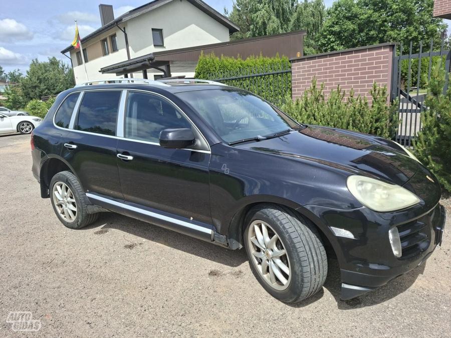 Porsche Cayenne 2008 in Vilnius, with an engine capacity of 3.60 L and mileage of 265 thousand km for 4444 €, photo 8 on AUTOMOTO.COM.LV