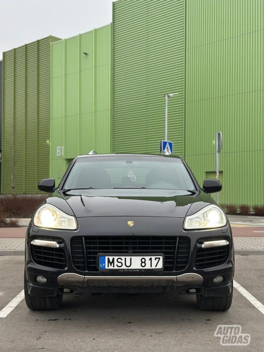 Porsche Cayenne 2009 in Kaunas, with an engine capacity of 4.80 L and mileage of 144 thousand km for 14250 €, photo 3 on AUTOMOTO.COM.LV
