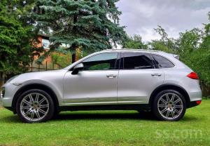 Porsche Cayenne 2010 Rīga, ar dzinēja tilpumu 4.80 L un nobraukumu 264 tūkst. km par 13200 €, foto 34 vietnē AUTOMOTO.COM.LV