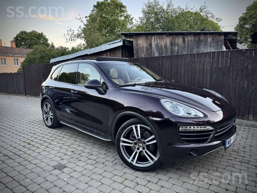 Porsche Cayenne 2011 in Riga, with an engine capacity of 3.00 L and mileage of 0 thousand km for 15999 €, photo 1 on AUTOMOTO.COM.LV