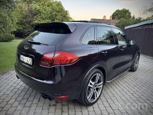 Porsche Cayenne 2011 in Riga, with an engine capacity of 3.00 L and mileage of 0 thousand km for 15999 €, photo 6 on AUTOMOTO.COM.LV