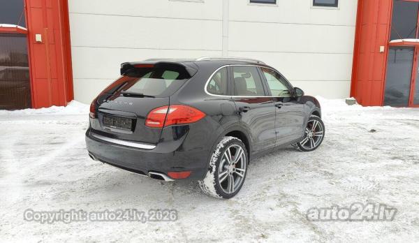 Porsche Cayenne 2011 in Tallinn, with an engine capacity of 3.00 L and mileage of 230 thousand km for 14799 €, photo 3 on AUTOMOTO.COM.LV