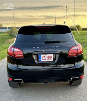 Porsche Cayenne 2011 Viļņa, ar dzinēja tilpumu 4.80 L un nobraukumu 220 tūkst. km par 11200 €, foto 9 vietnē AUTOMOTO.COM.LV