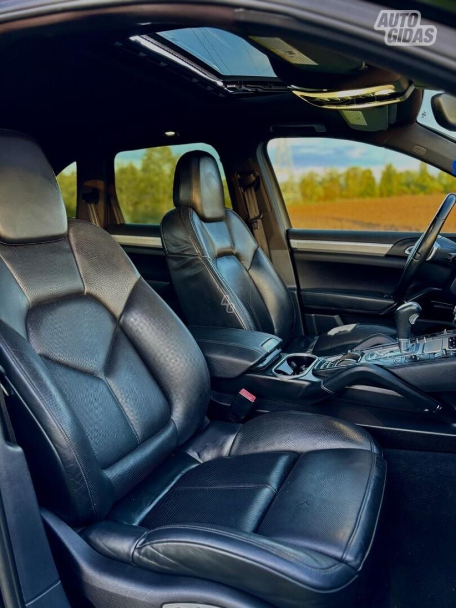 Porsche Cayenne 2011 Viļņa, ar dzinēja tilpumu 4.80 L un nobraukumu 220 tūkst. km par 11200 €, foto 14 vietnē AUTOMOTO.COM.LV