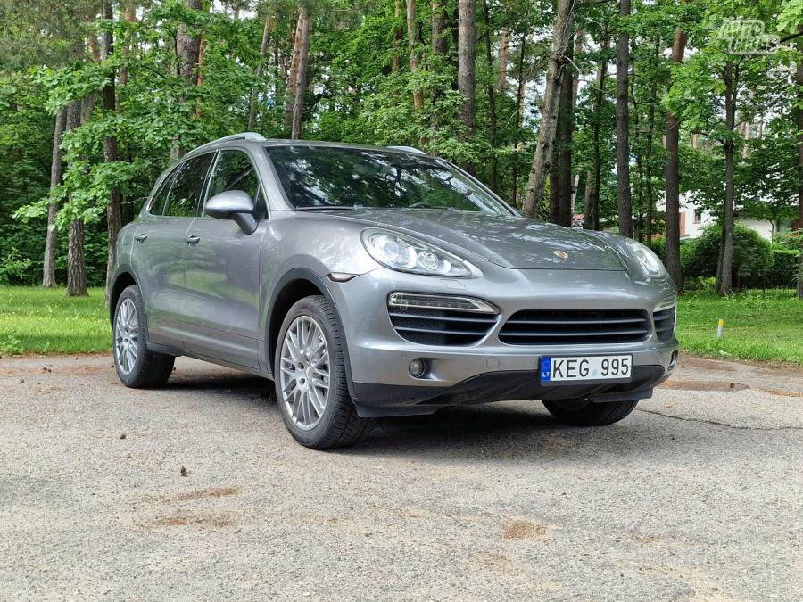 Porsche Cayenne 2011 Viļņa, ar dzinēja tilpumu 4.80 L un nobraukumu 370 tūkst. km par 9750 €, foto 4 vietnē AUTOMOTO.COM.LV
