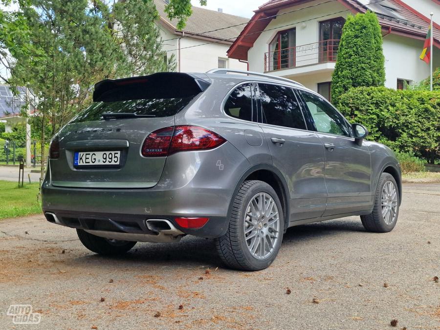 Porsche Cayenne 2011 Viļņa, ar dzinēja tilpumu 4.80 L un nobraukumu 370 tūkst. km par 9750 €, foto 6 vietnē AUTOMOTO.COM.LV