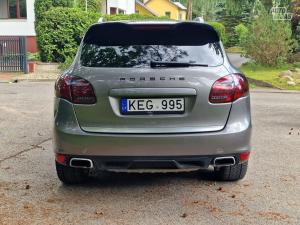 Porsche Cayenne 2011 Viļņa, ar dzinēja tilpumu 4.80 L un nobraukumu 370 tūkst. km par 9750 €, foto 7 vietnē AUTOMOTO.COM.LV