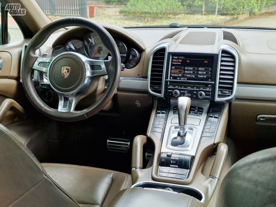 Porsche Cayenne 2011 Viļņa, ar dzinēja tilpumu 4.80 L un nobraukumu 370 tūkst. km par 9750 €, foto 13 vietnē AUTOMOTO.COM.LV