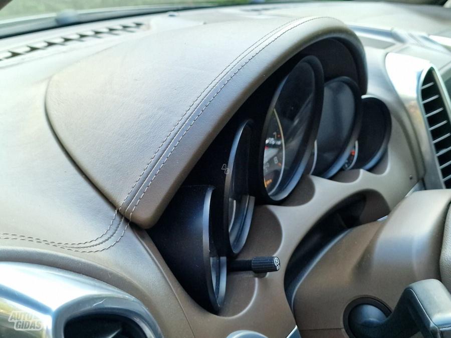 Porsche Cayenne 2011 in Vilnius, with an engine capacity of 4.80 L and mileage of 370 thousand km for 9750 €, photo 23 on AUTOMOTO.COM.LV
