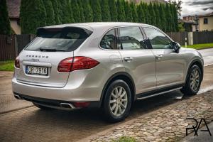 Porsche Cayenne 2011 in Riga, with an engine capacity of 3.00 L and mileage of 426 thousand km for 11990 €, photo 3 on AUTOMOTO.COM.LV