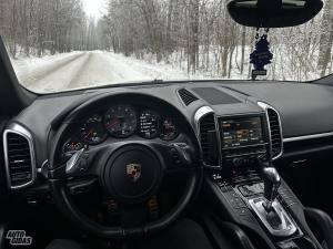 Porsche Cayenne 2012 Kauņa, ar dzinēja tilpumu 4.80 L un nobraukumu 178 tūkst. km par 13500 €, foto 5 vietnē AUTOMOTO.COM.LV