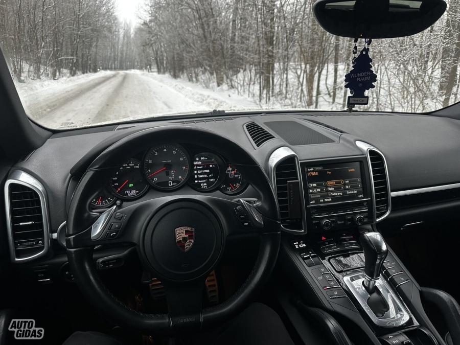 Porsche Cayenne 2012 Kauņa, ar dzinēja tilpumu 4.80 L un nobraukumu 178 tūkst. km par 13500 €, foto 5 vietnē AUTOMOTO.COM.LV