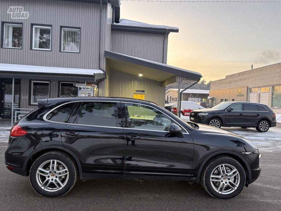 Porsche Cayenne 2012 Varėna, ar dzinēja tilpumu 4.80 L un nobraukumu 239 tūkst. km par 11000 €, foto 4 vietnē AUTOMOTO.COM.LV