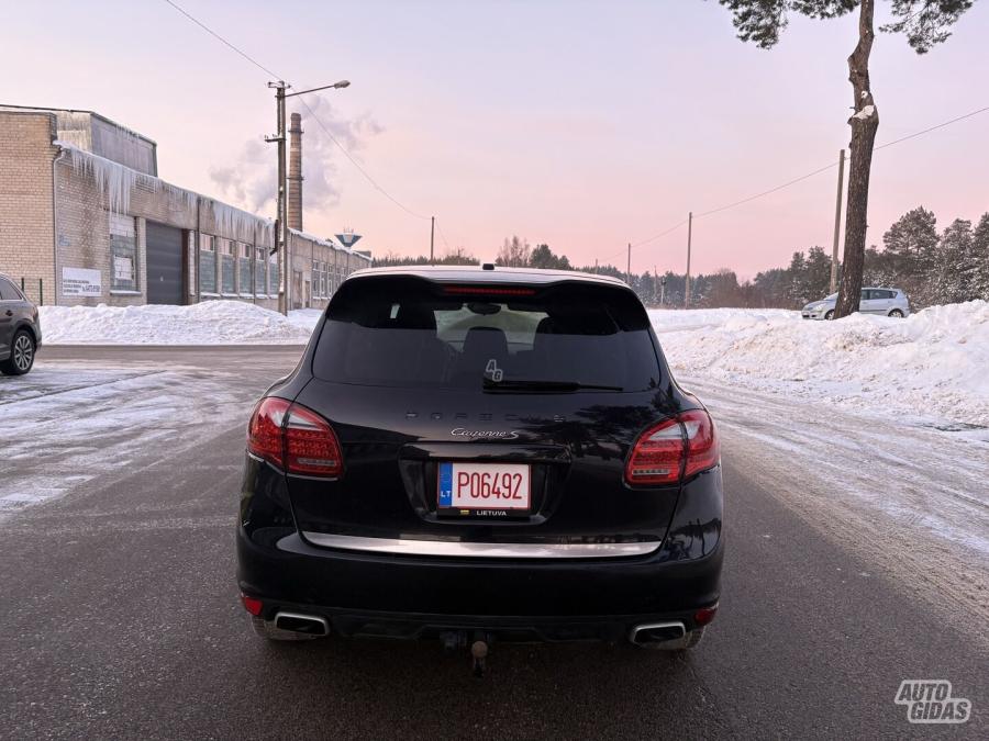 Porsche Cayenne 2012 Varėna, ar dzinēja tilpumu 4.80 L un nobraukumu 239 tūkst. km par 11000 €, foto 6 vietnē AUTOMOTO.COM.LV