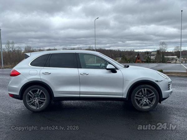 Porsche Cayenne 2013 Narva, ar dzinēja tilpumu 3.00 L un nobraukumu 364 tūkst. km par 13900 €, foto 6 vietnē AUTOMOTO.COM.LV