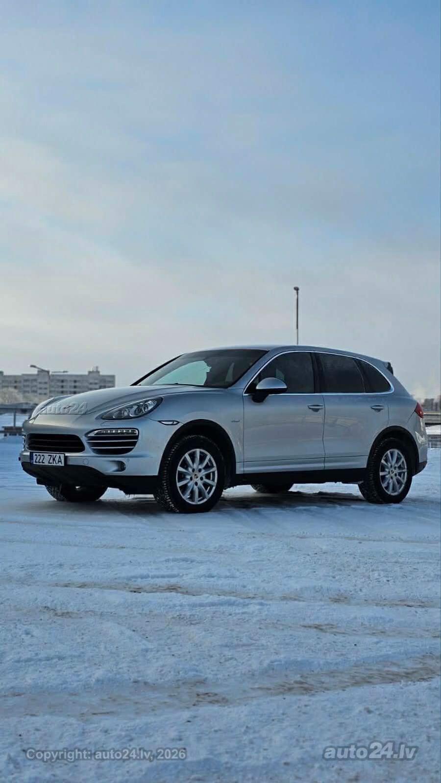 Porsche Cayenne 2013 in Narva, with an engine capacity of 3.00 L and mileage of 364 thousand km for 13900 €, photo 13 on AUTOMOTO.COM.LV
