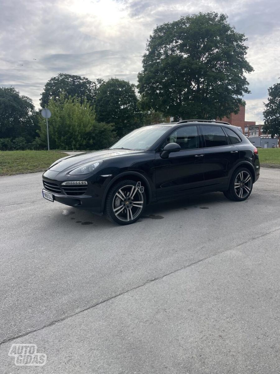 Porsche Cayenne 2013 in Pasvalys, with an engine capacity of 4.20 L and mileage of 348 thousand km for 19200 €, photo 4 on AUTOMOTO.COM.LV
