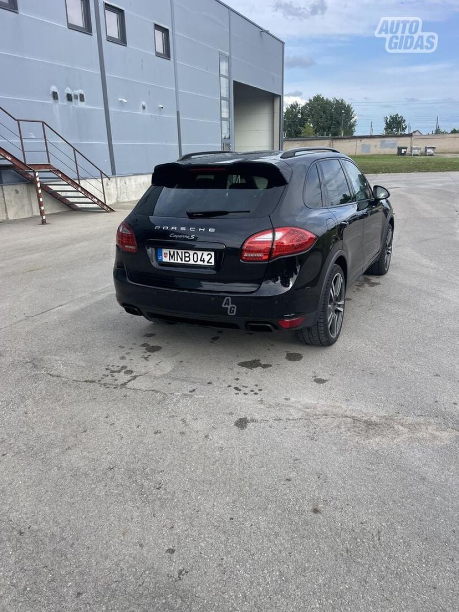Porsche Cayenne 2013 in Pasvalys, with an engine capacity of 4.20 L and mileage of 348 thousand km for 19200 €, photo 7 on AUTOMOTO.COM.LV