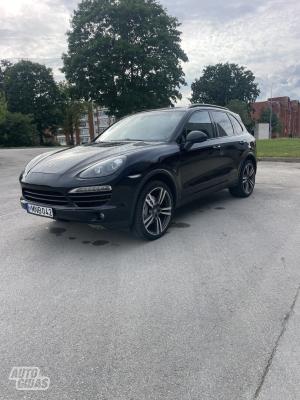Porsche Cayenne 2013 in Pasvalys, with an engine capacity of 4.20 L and mileage of 348 thousand km for 19200 €, photo 9 on AUTOMOTO.COM.LV