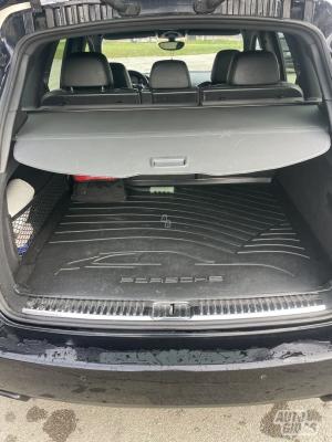 Porsche Cayenne 2013 in Pasvalys, with an engine capacity of 4.20 L and mileage of 348 thousand km for 19200 €, photo 12 on AUTOMOTO.COM.LV
