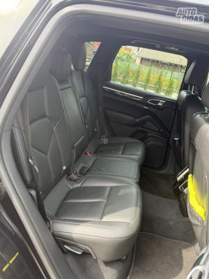 Porsche Cayenne 2013 Ukmergė, ar dzinēja tilpumu 3.00 L un nobraukumu 260 tūkst. km par 13400 €, foto 10 vietnē AUTOMOTO.COM.LV
