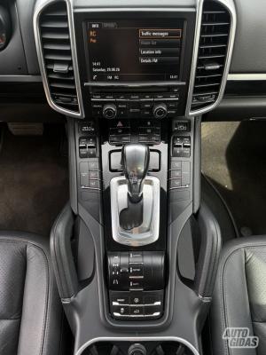 Porsche Cayenne 2013 Ukmergė, ar dzinēja tilpumu 3.00 L un nobraukumu 260 tūkst. km par 13400 €, foto 13 vietnē AUTOMOTO.COM.LV