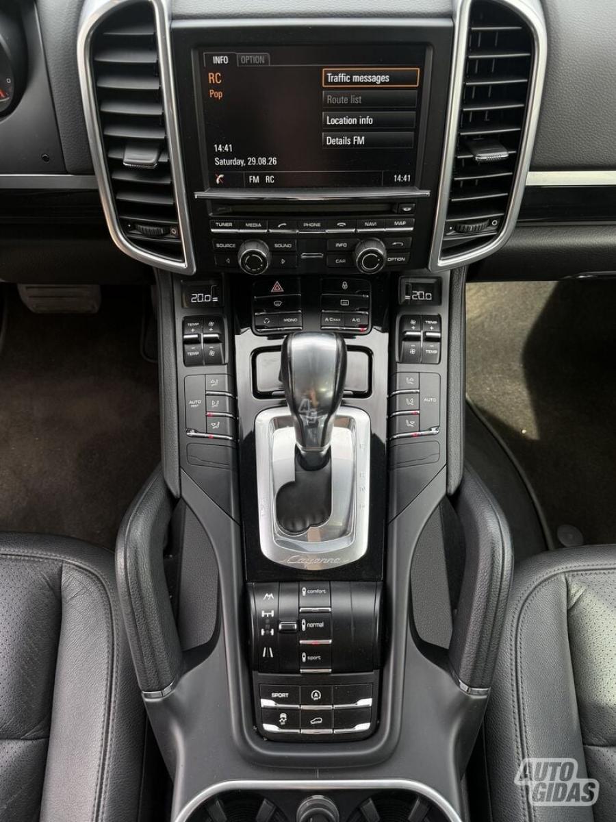 Porsche Cayenne 2013 Ukmergė, ar dzinēja tilpumu 3.00 L un nobraukumu 260 tūkst. km par 13400 €, foto 13 vietnē AUTOMOTO.COM.LV