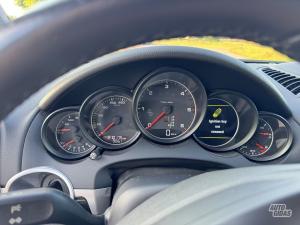 Porsche Cayenne 2013 in Kaunas, with an engine capacity of 3.00 L and mileage of 210 thousand km for 13200 €, photo 15 on AUTOMOTO.COM.LV