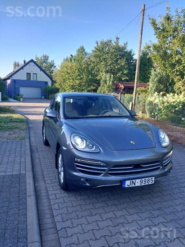Porsche Cayenne 2014 Rīga, ar dzinēja tilpumu 3.00 L un nobraukumu 167 tūkst. km par 18900 €, foto 6 vietnē AUTOMOTO.COM.LV