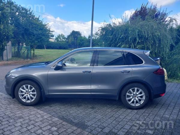 Porsche Cayenne 2014 Rīga, ar dzinēja tilpumu 3.00 L un nobraukumu 167 tūkst. km par 18900 €, foto 8 vietnē AUTOMOTO.COM.LV