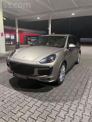 Porsche Cayenne 2015 in Riga, with an engine capacity of 3.60 L and mileage of 0 thousand km for 36000 €, photo 8 on AUTOMOTO.COM.LV