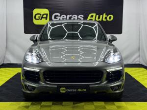 Porsche Cayenne 2015 in Vilnius, with an engine capacity of 0.00 L and mileage of 0 thousand km for 23490 €, photo 3 on AUTOMOTO.COM.LV