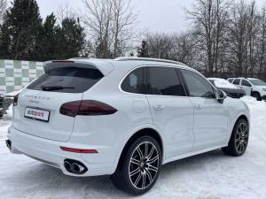 Porsche Cayenne 2016 in Vilnius, with an engine capacity of 3.60 L and mileage of 164 thousand km for 25900 €, photo 4 on AUTOMOTO.COM.LV