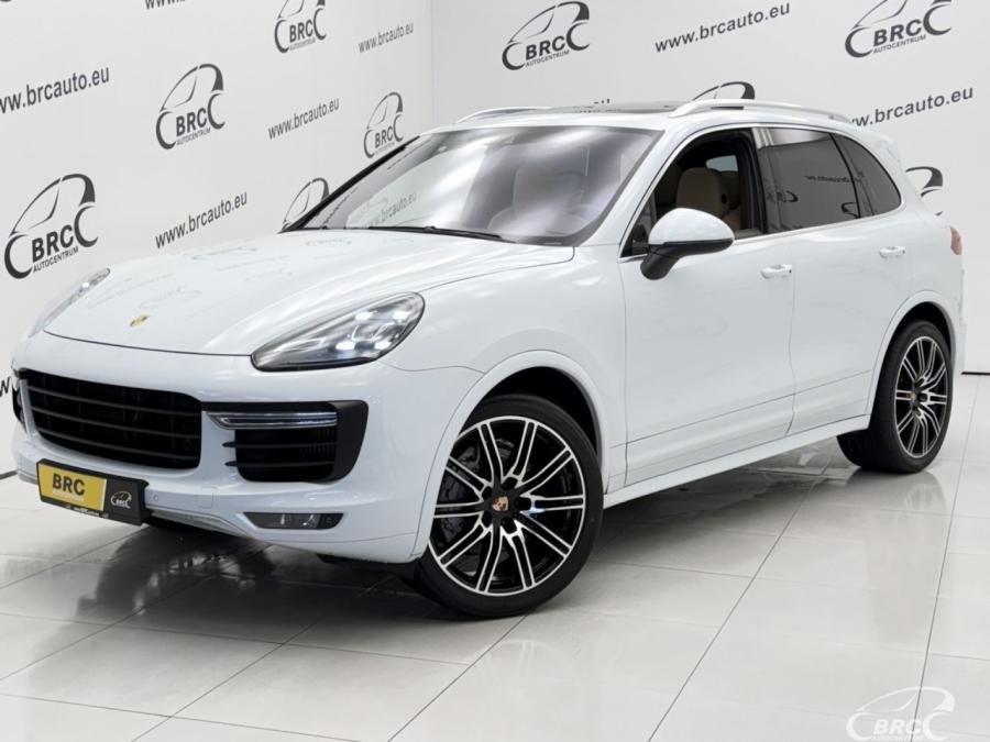 Porsche Cayenne 2016 in Vilnius, with an engine capacity of 3.60 L and mileage of 164 thousand km for 26500 €, photo 1 on AUTOMOTO.COM.LV