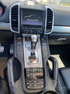 Porsche Cayenne 2016 in Riga, with an engine capacity of 3.60 L and mileage of 105 thousand km for 32500 €, photo 12 on AUTOMOTO.COM.LV