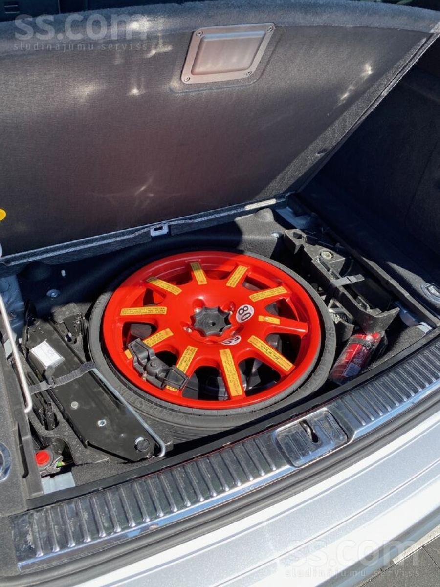 Porsche Cayenne 2016 in Riga, with an engine capacity of 3.60 L and mileage of 105 thousand km for 32500 €, photo 17 on AUTOMOTO.COM.LV