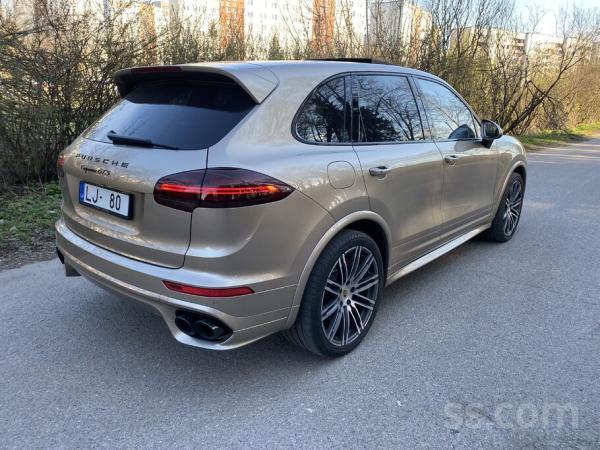 Porsche Cayenne 2016 in Riga, with an engine capacity of 3.60 L and mileage of 115 thousand km for 35800 €, photo 2 on AUTOMOTO.COM.LV