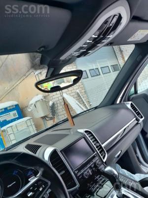 Porsche Cayenne 2016 Rīga, ar dzinēja tilpumu 3.00 L un nobraukumu 276 tūkst. km par 23999 €, foto 8 vietnē AUTOMOTO.COM.LV