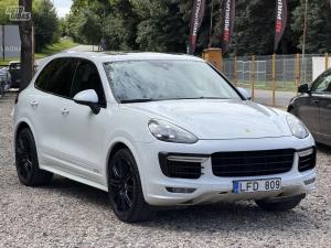 Porsche Cayenne 2016 Viļņa, ar dzinēja tilpumu 3.60 L un nobraukumu 202 tūkst. km par 24000 €, foto 6 vietnē AUTOMOTO.COM.LV