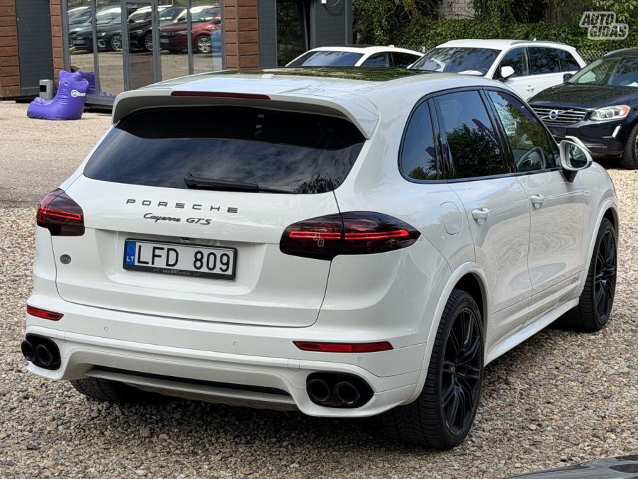 Porsche Cayenne 2016 Viļņa, ar dzinēja tilpumu 3.60 L un nobraukumu 202 tūkst. km par 24000 €, foto 5 vietnē AUTOMOTO.COM.LV