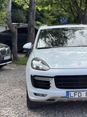 Porsche Cayenne 2016 Viļņa, ar dzinēja tilpumu 3.60 L un nobraukumu 202 tūkst. km par 24000 €, foto 8 vietnē AUTOMOTO.COM.LV